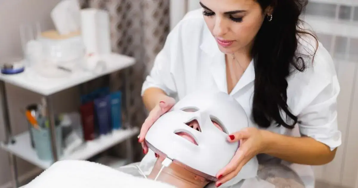 Gary Brecka’s Biohack: The Red Light Bed | Fastholic